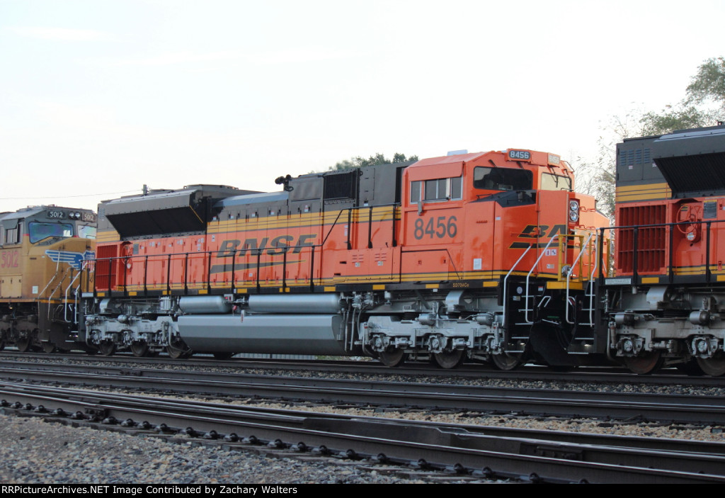 BNSF 8456